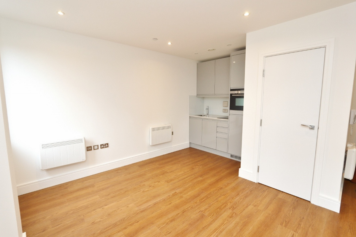 73 London Road, Essex, RM7 | Keystones Property